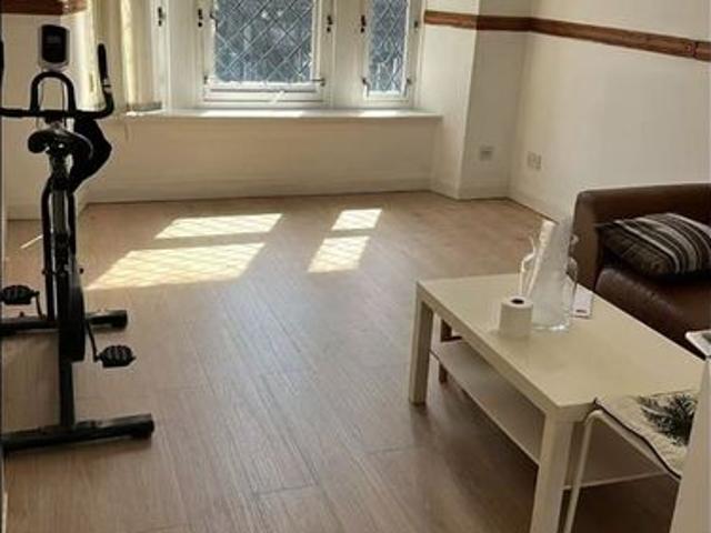 2 Bed Flat, Dumbarton Road, G11