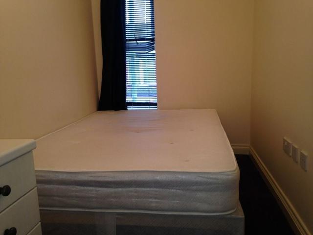 2 Bed Flat, Dallow Road, LU1