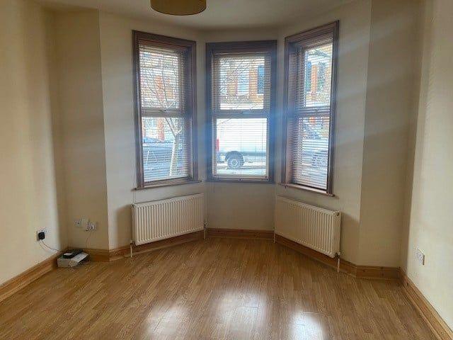 2 Bed Flat, Downhills Park Road, N17