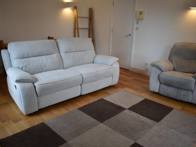 2 Bed Flat, Dryden Building, E1
