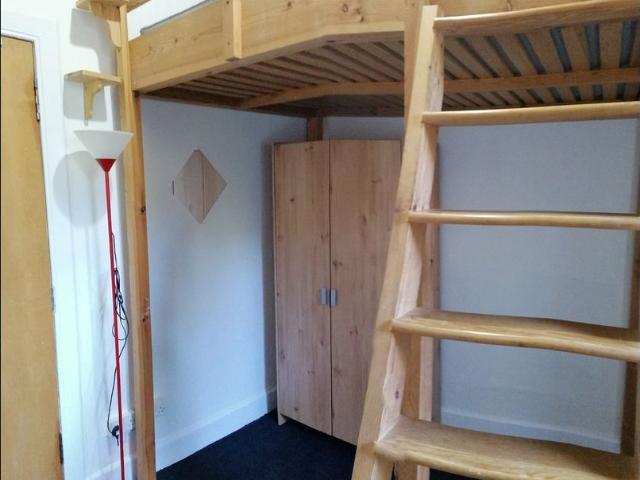 2 Bed Flat, East Preston Street, EH8