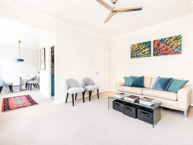 2 Bed Flat, Effra Road, SW2