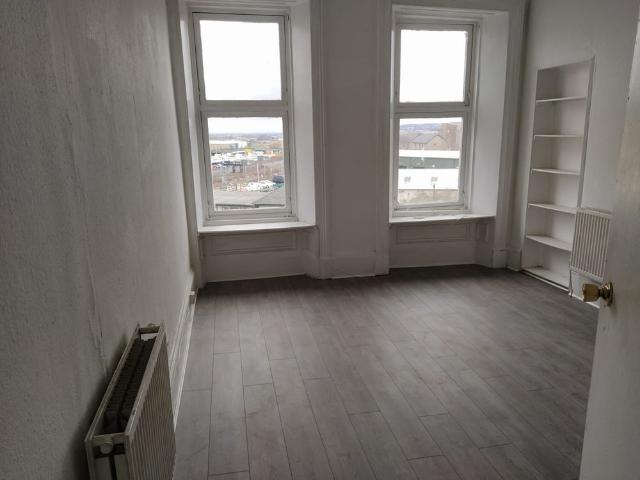 2 Bed Flat, Eglinton Street, G5