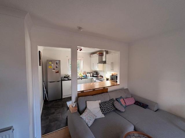 2 Bed Flat, Electra Place, EH15