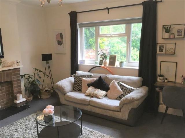 2 Bed Flat, Elm Tree, NG2