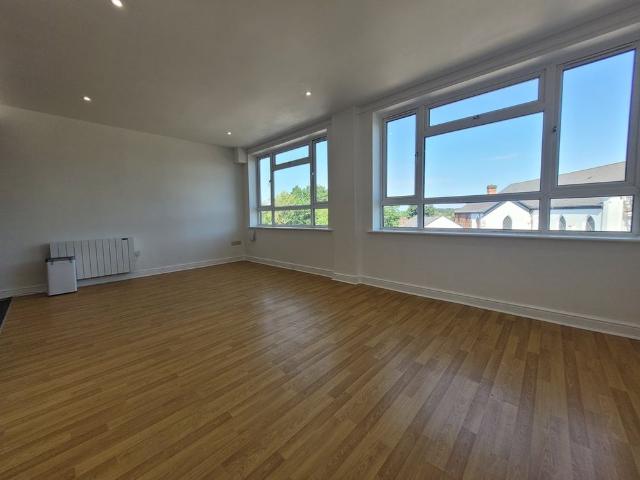 2 Bed Flat, Enterprise House, B23
