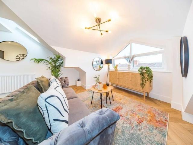 2 Bed Flat, Errol Street, L17