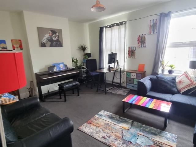 2 Bed Flat, Essex Road, N1
