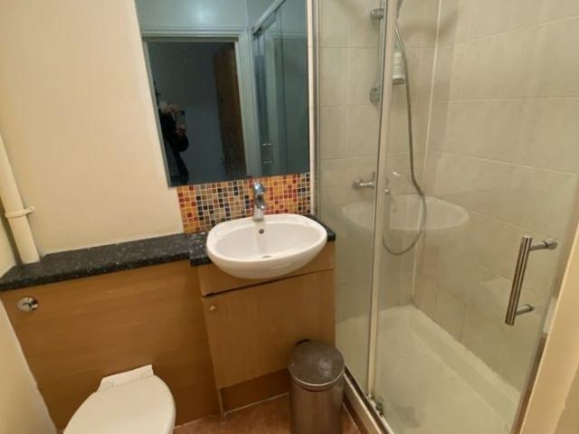 2 Bed Flat, Finchley Lane, NW4
