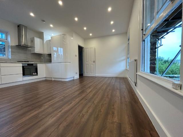 2 Bed Flat, Finsbury Park, N4