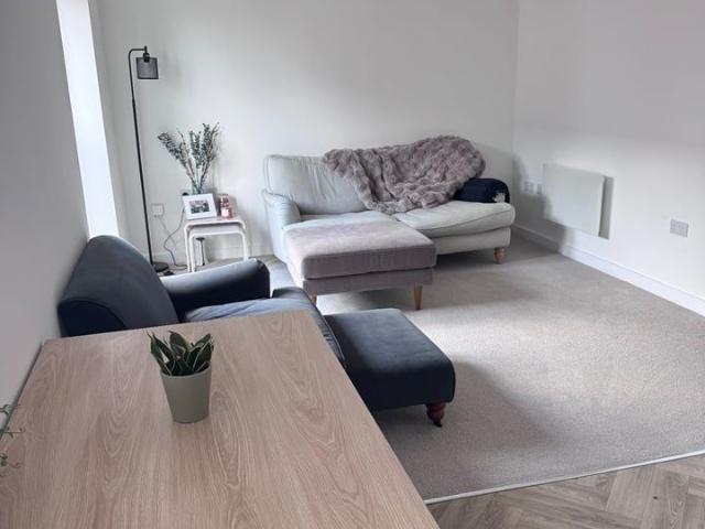 2 Bed Flat, Firecrest Close, CV6