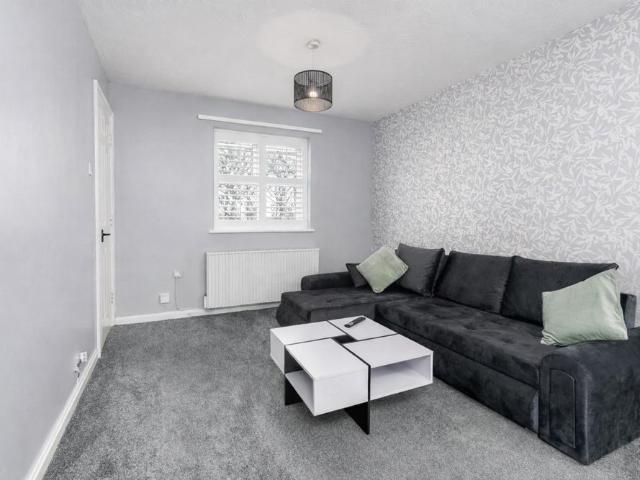 2 Bed Flat, Flynn Court, M6