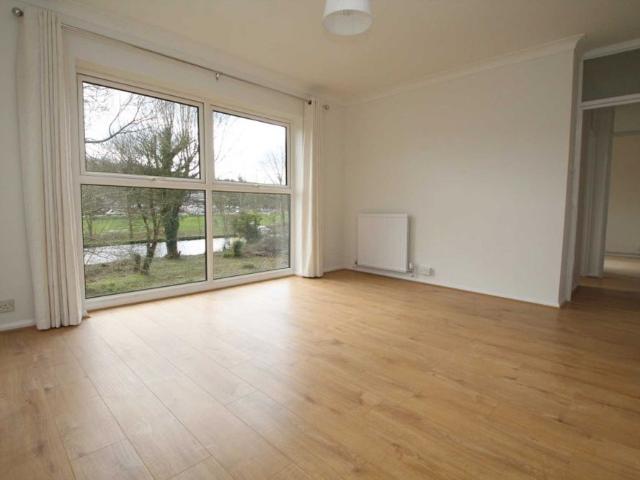 2 bed Flat for rent