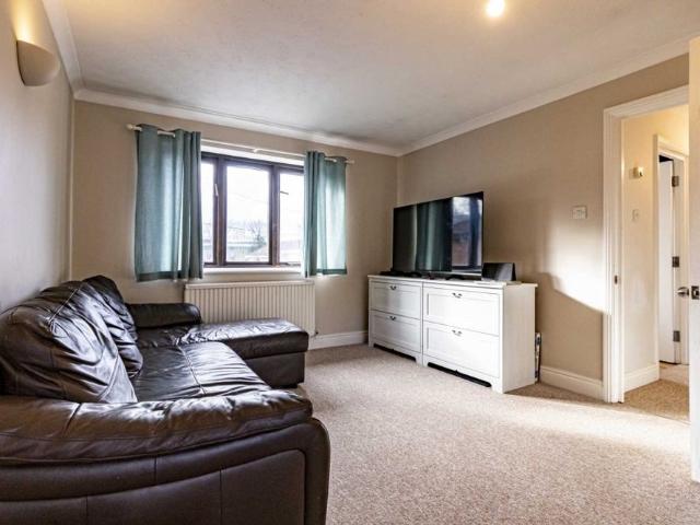2 bed Flat for rent