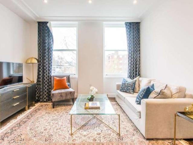2 bed flat for sale in Parker House, W2, London