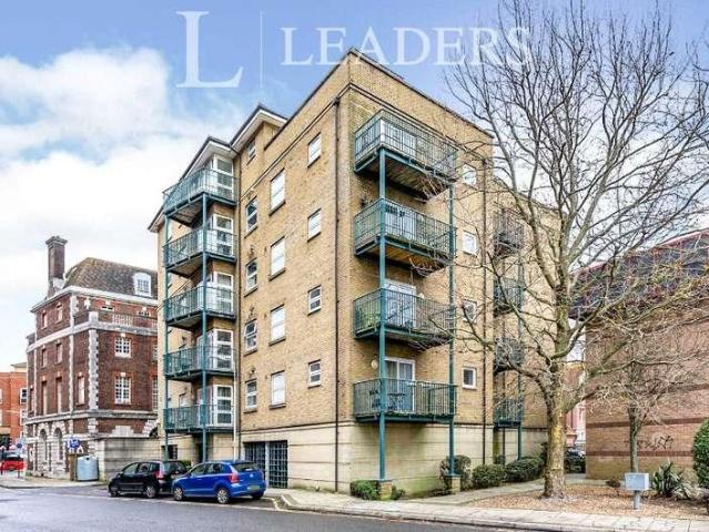 2 bed flat for sale