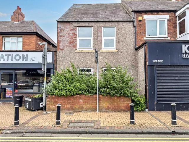 2 bed flat for sale