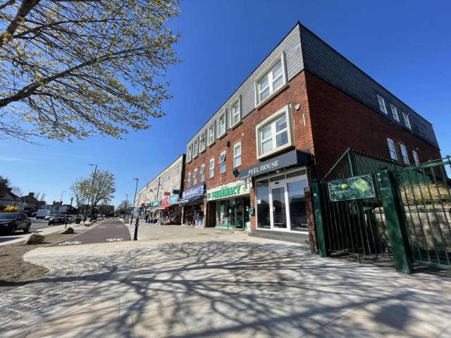 2 bed flat for sale