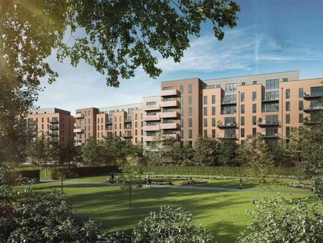 2 bed flat for sale