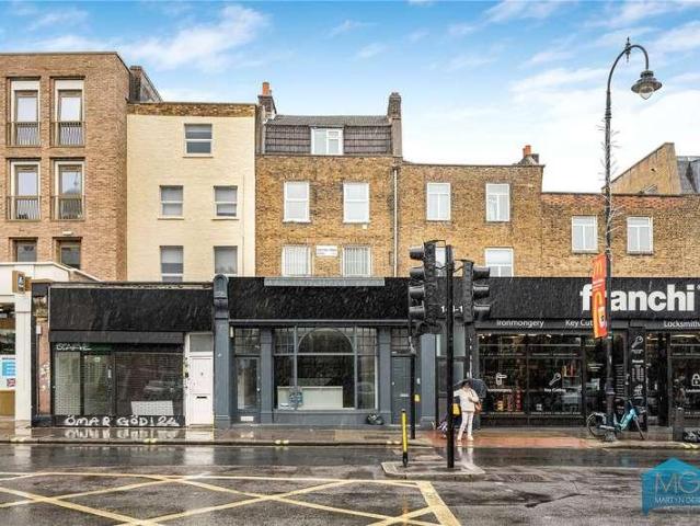 2 bed flat for sale