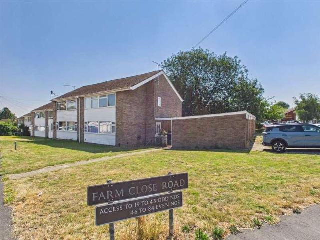 2 bed flat for sale