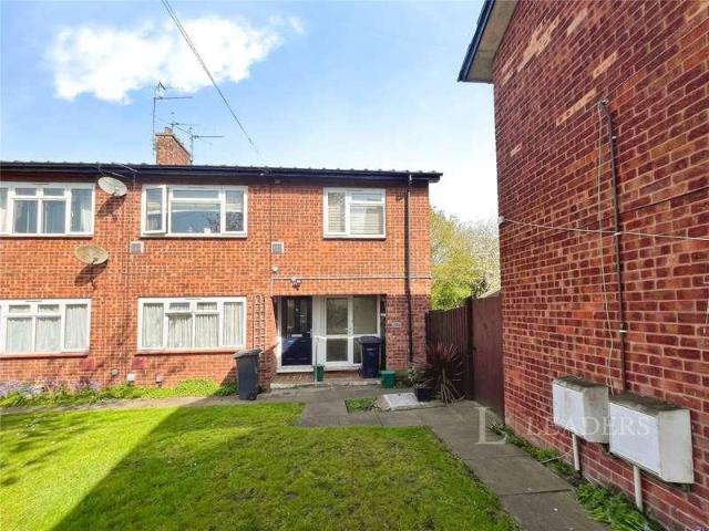 2 bed flat for sale