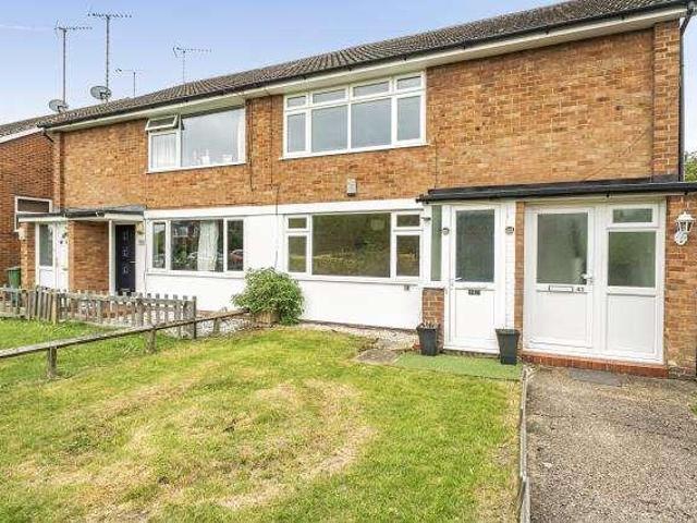 2 bed flat for sale
