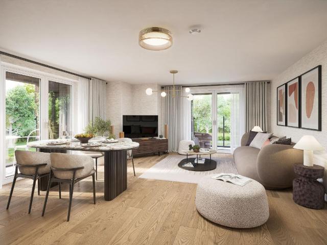 2 bed flat for sale