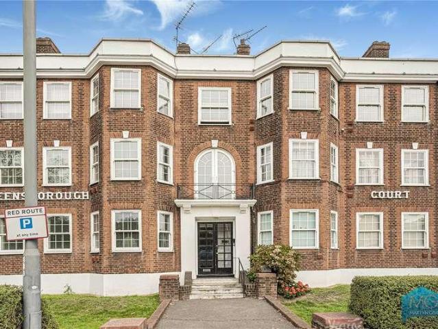 2 bed flat for sale