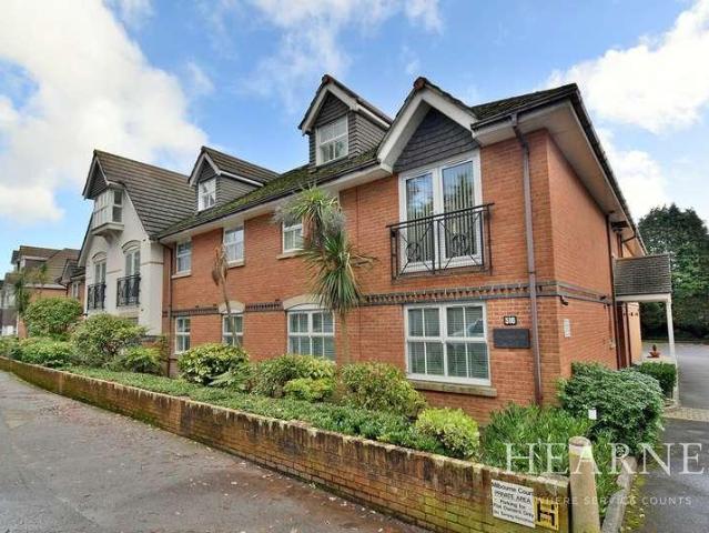 2 bed flat for sale