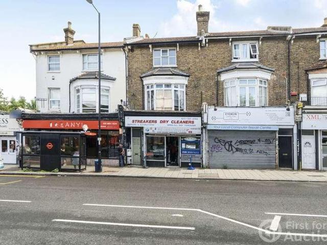2 bed flat for sale
