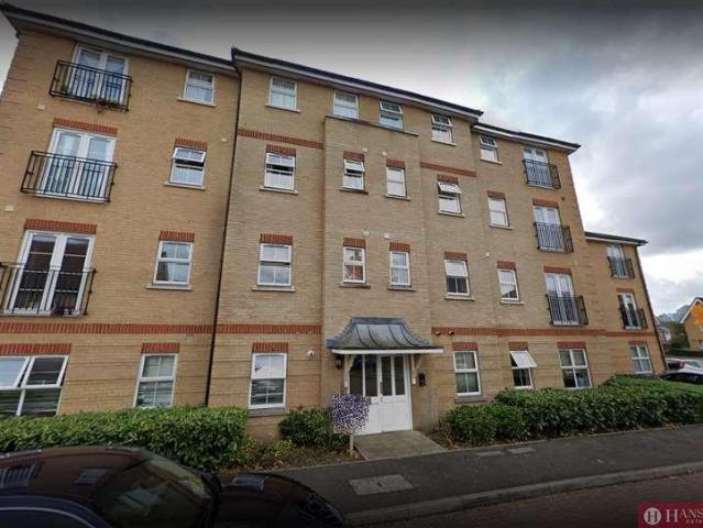 2 bed flat for sale