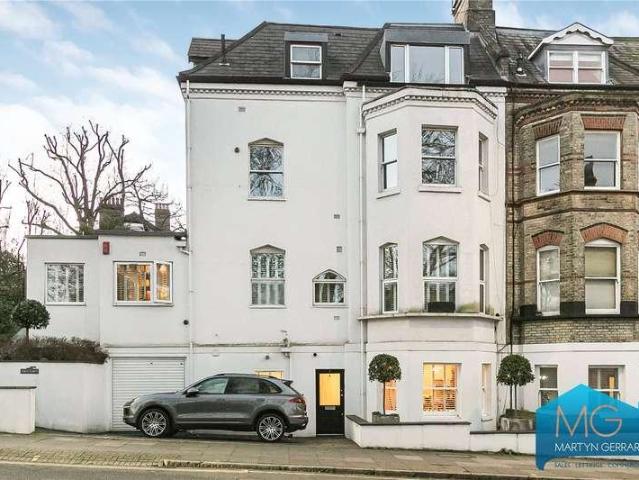 2 bed flat for sale