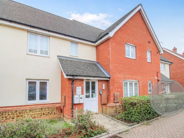 2 bed flat for sale
