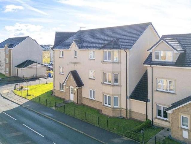 2 bed flat for sale