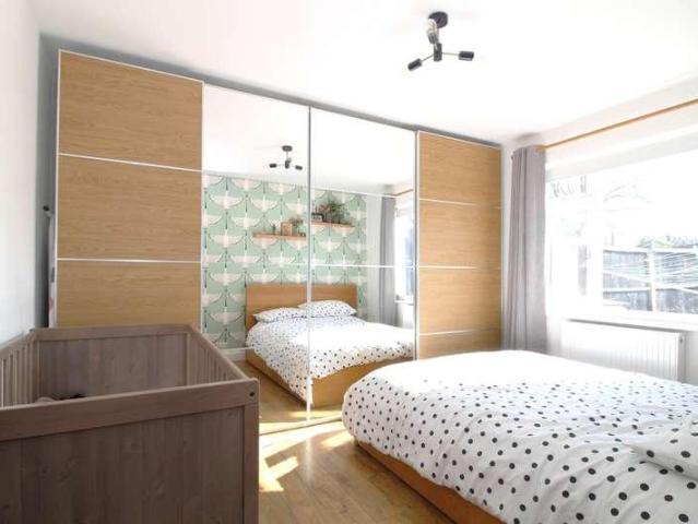 2 bed flat for sale