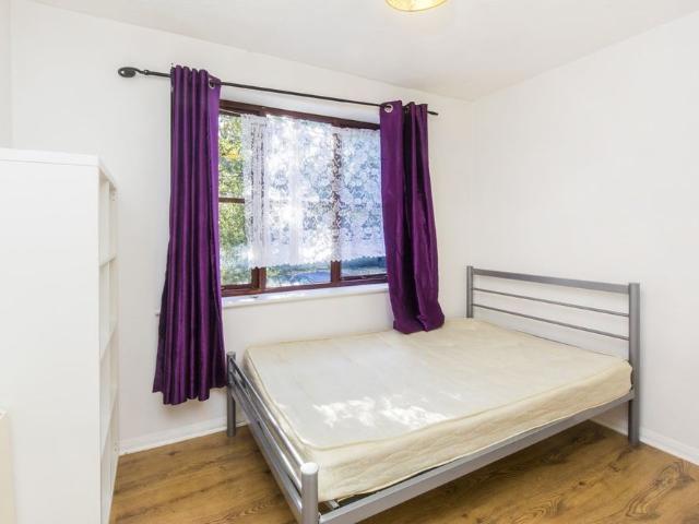 2 Bed Flat, Forest Road, E17