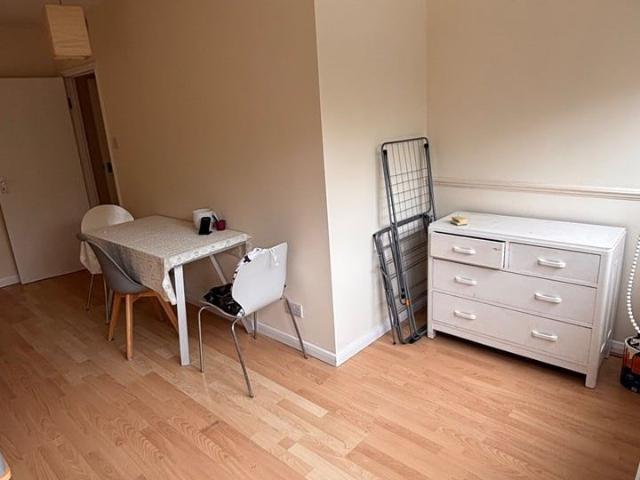 2 Bed Flat, Gambier House, EC1V