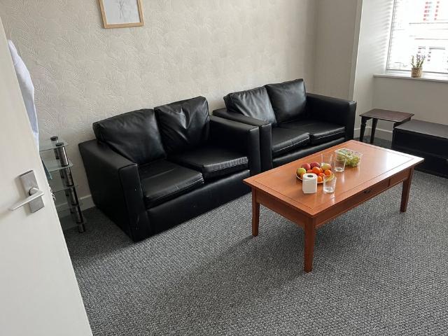 2 Bed Flat, Gardner Street, G11