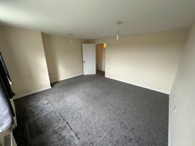 2 Bed Flat, Gilbert Close, NG5
