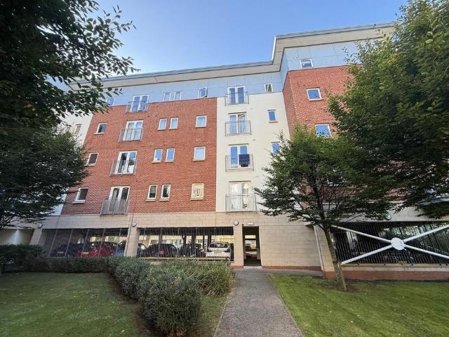 2 Bed Flat, Gilbert House, M5