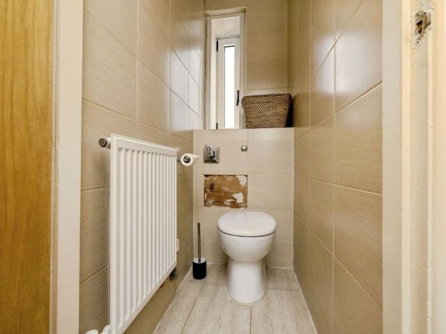 2 Bed Flat, Gillfoot, NW1