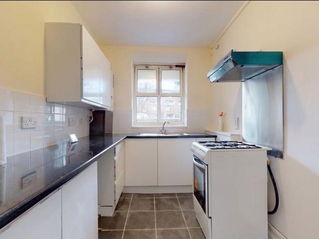 2 Bed Flat, Gladstone House, E14