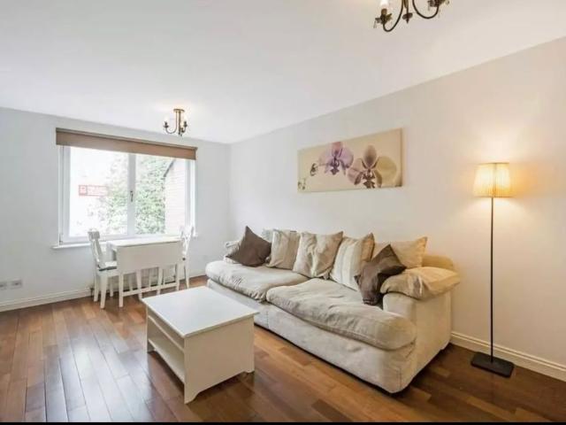 2 Bed Flat, Glasgow, G11