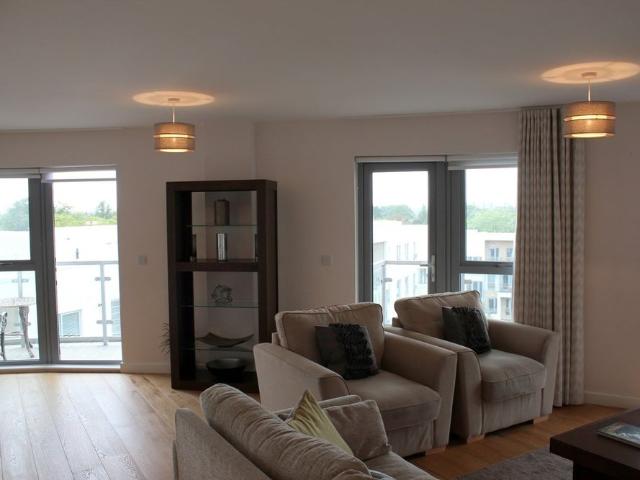 2 Bed Flat, Glenalmond Ave, CB2