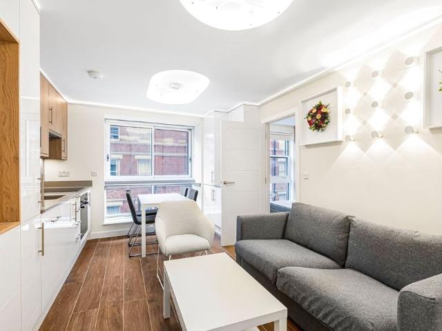 2 Bed Flat, Glebe House, W1T