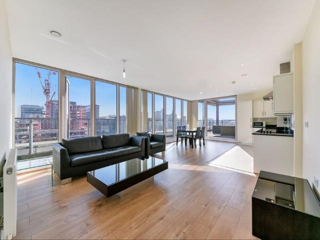 2 Bed Flat, Gooch House, W6