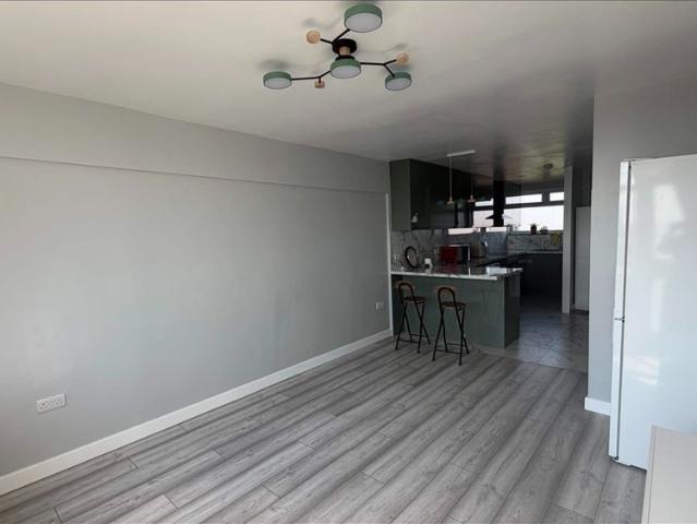 2 Bed Flat, Gouldman House, E1