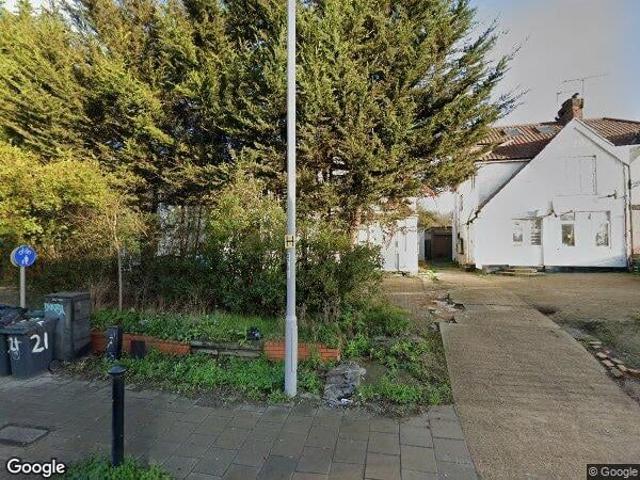 2 Bed Flat, Great North Way, NW4