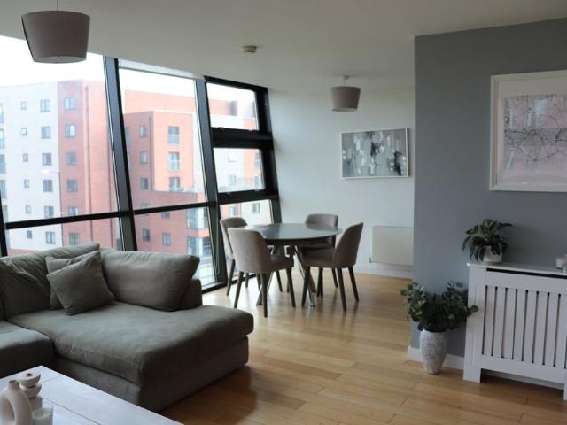 2 Bed Flat, Great Ancoats Street, M4